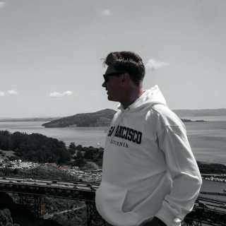 We empower people. • Wortell