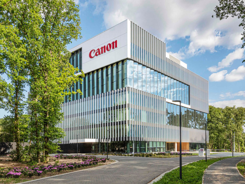 Canon kiest voor toekomstbestendig hybride vergaderen • Wortell